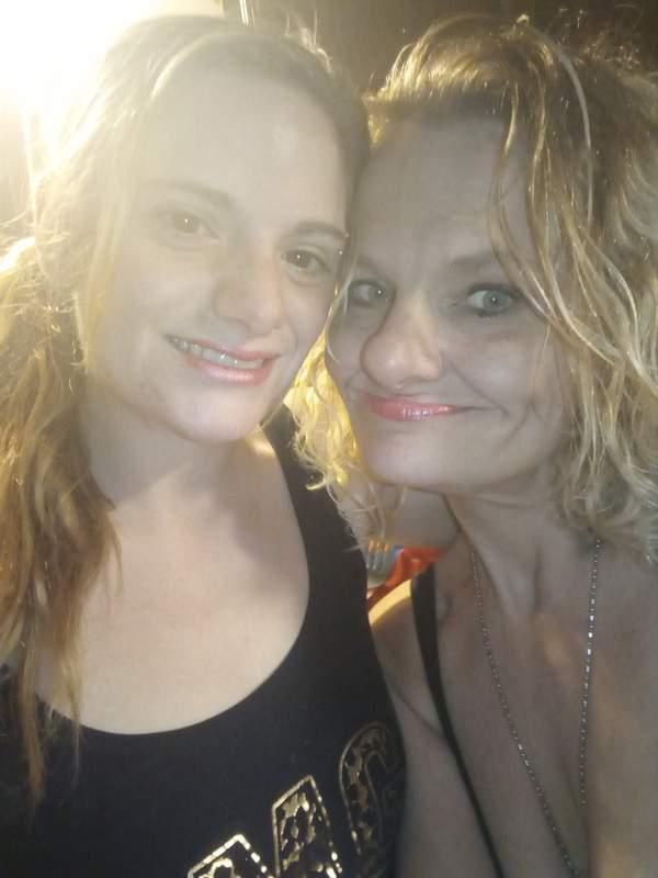 Mature Gentleman Only Female Escorts In Rockford Il 815 200 6140